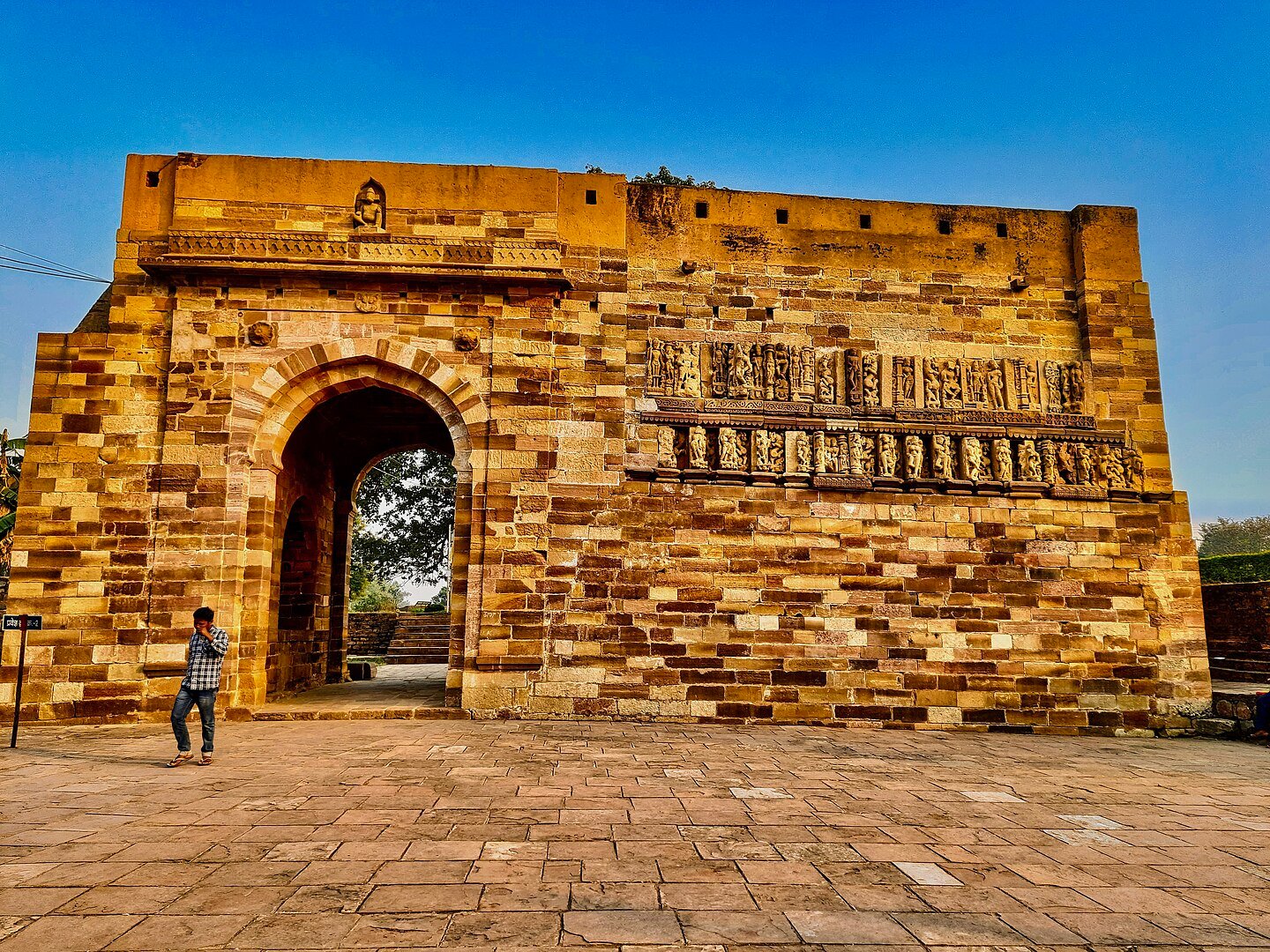 Ratanpur Fort, distance of about 25 kms from District Bilaspur Chhattisgarh